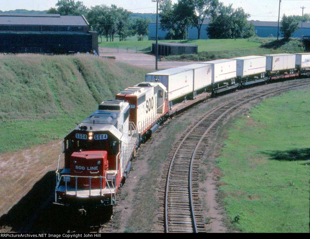 1378-24 Westbound SOO freight at Foley Wye